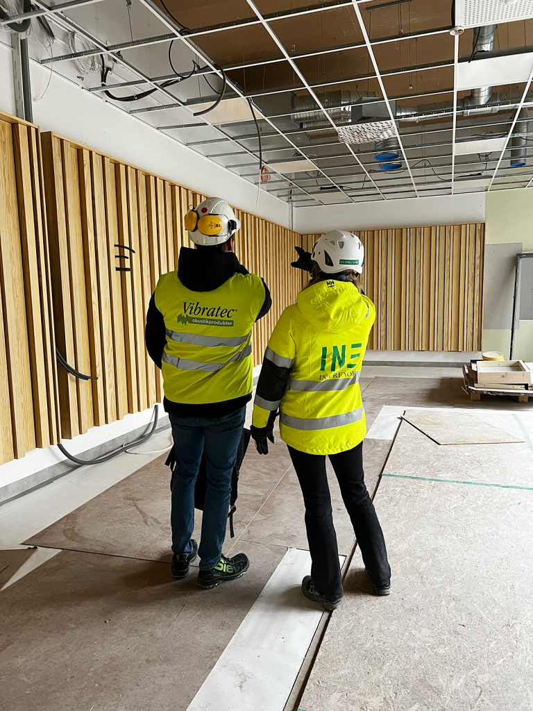 Floor and ceiling system to Gottsundaskolan - Vibratec