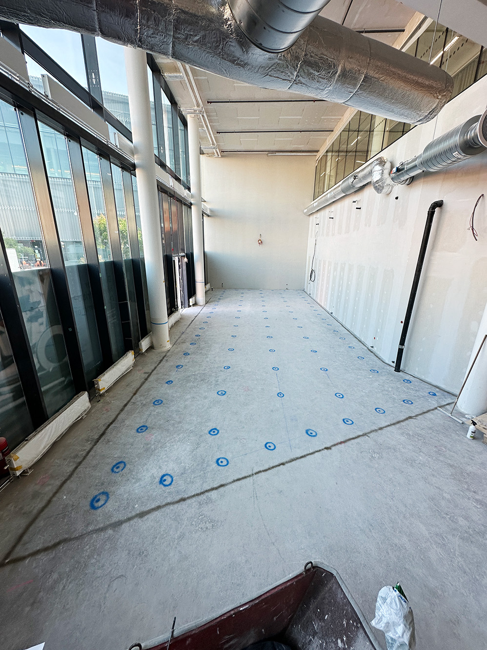 Crossfit Floor with Jack-Up Floating Slab VT-JFS from Vibratec