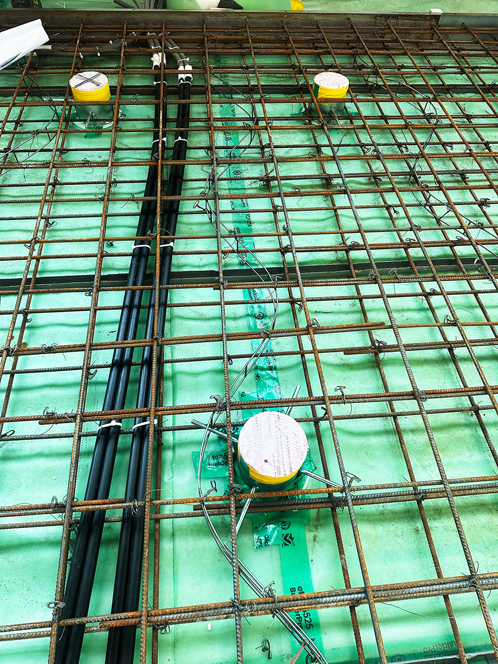 Crossfit Floor with Jack-Up Floating Slab VT-JFS from Vibratec